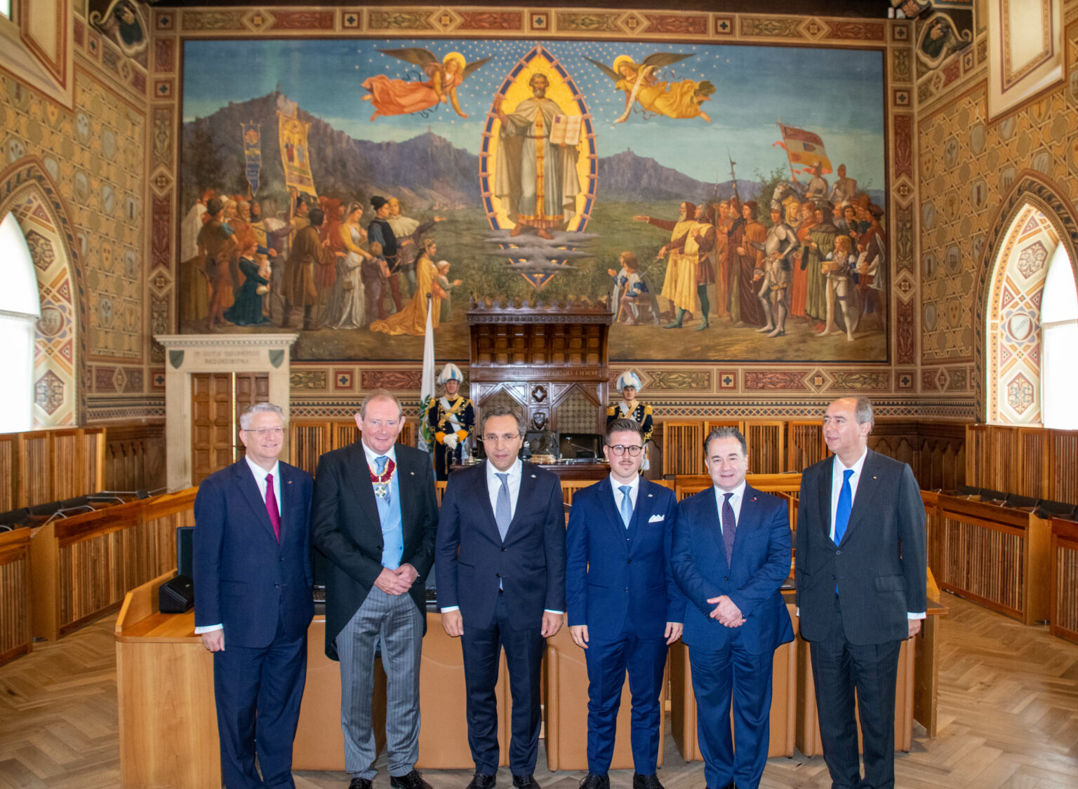 Cavaliere Commendatore Professor George Holmes DL receives the Order of ...
